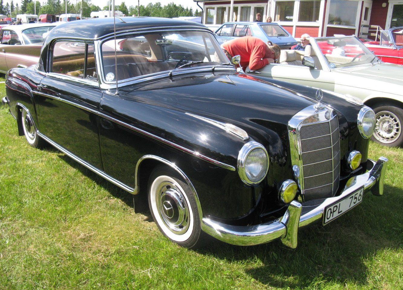 Mercedes-Benz W180 II Coupe 220 S (100 Hp)